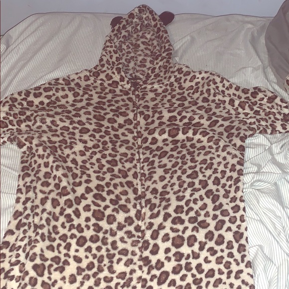 Intimates & Sleepwear | Cheetah Print Onesie | Poshmark